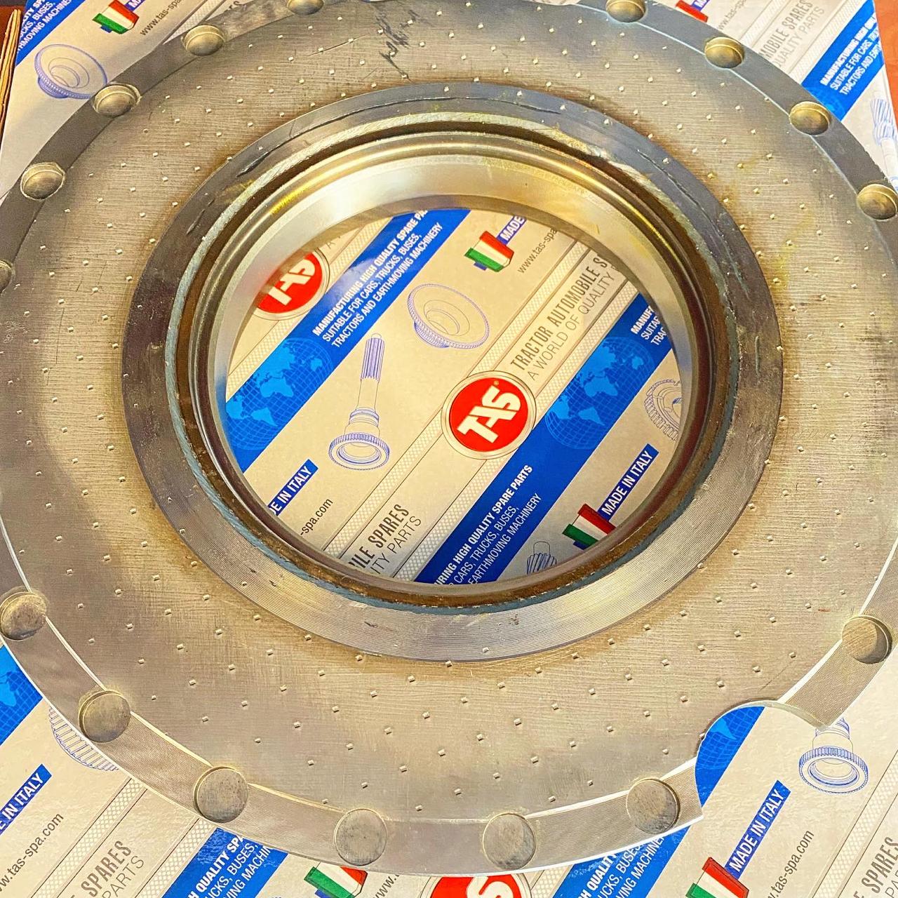 1315233006 PLATO BAJA GAMA CAJA ZF – Repuestos FH SpA