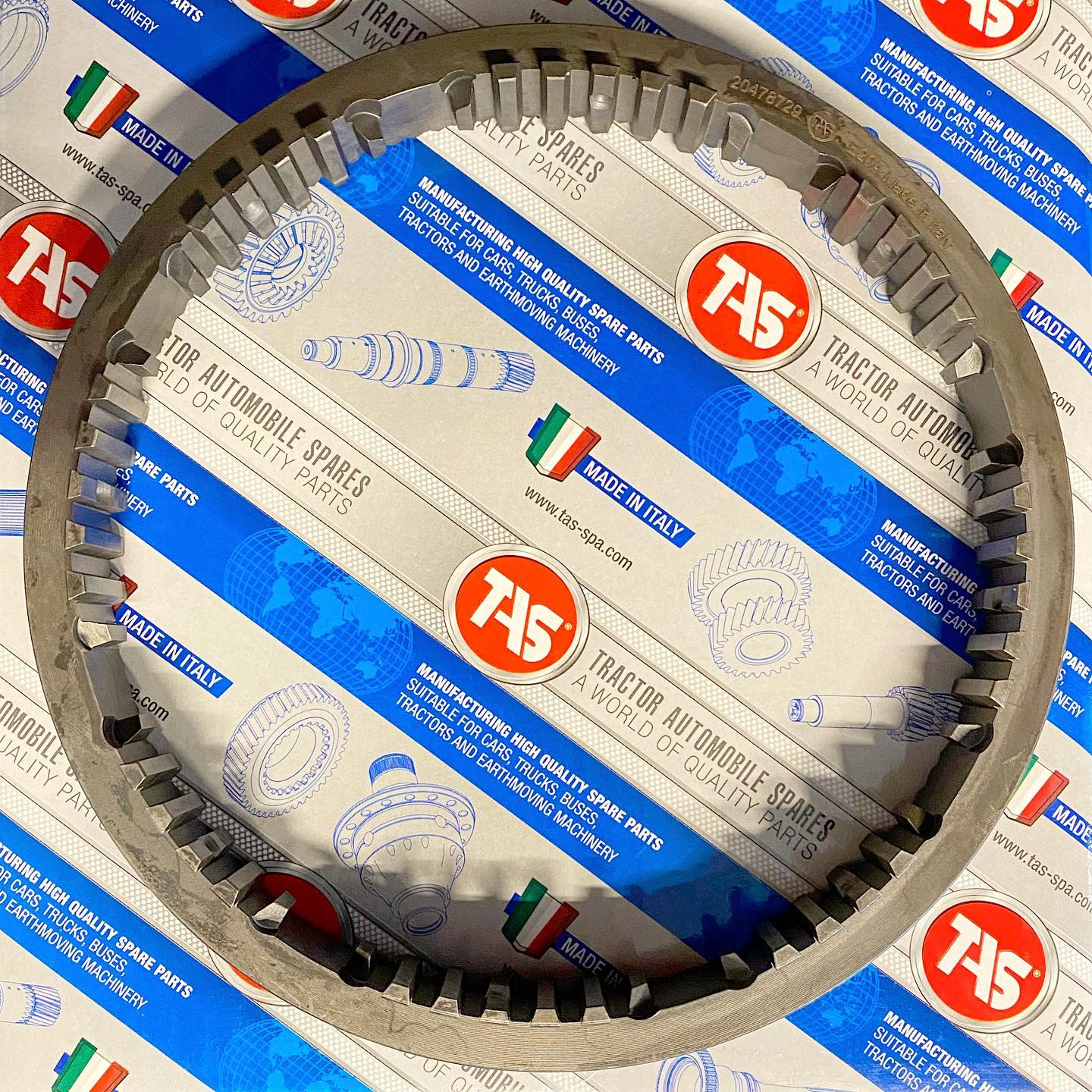 20478729 COLLAR DESLIZANTE 3A CAJA VT – Repuestos FH SpA